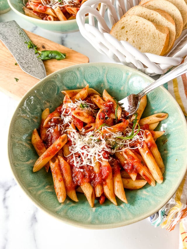Penne Al Pomodoro - The Feathered Nester